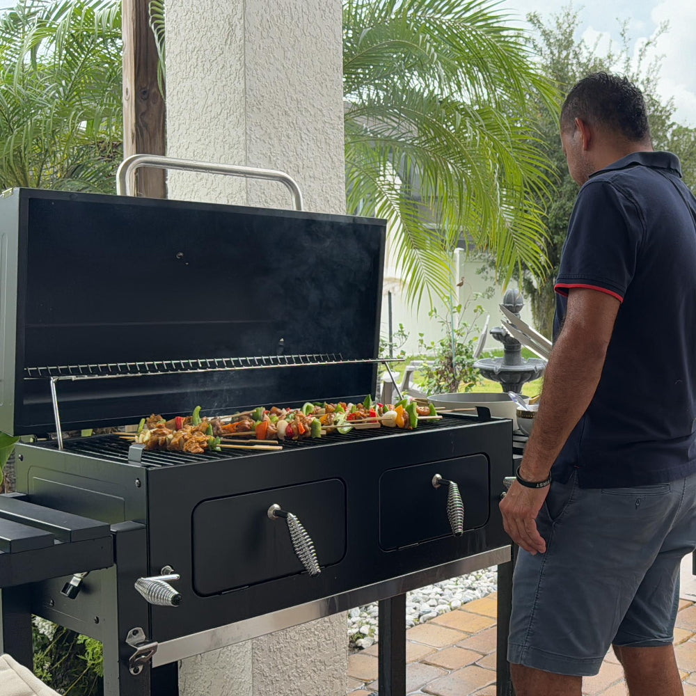 Classic Charcoal BBQ Grill with Liftable Enamel Trays-Captiva Designs ...